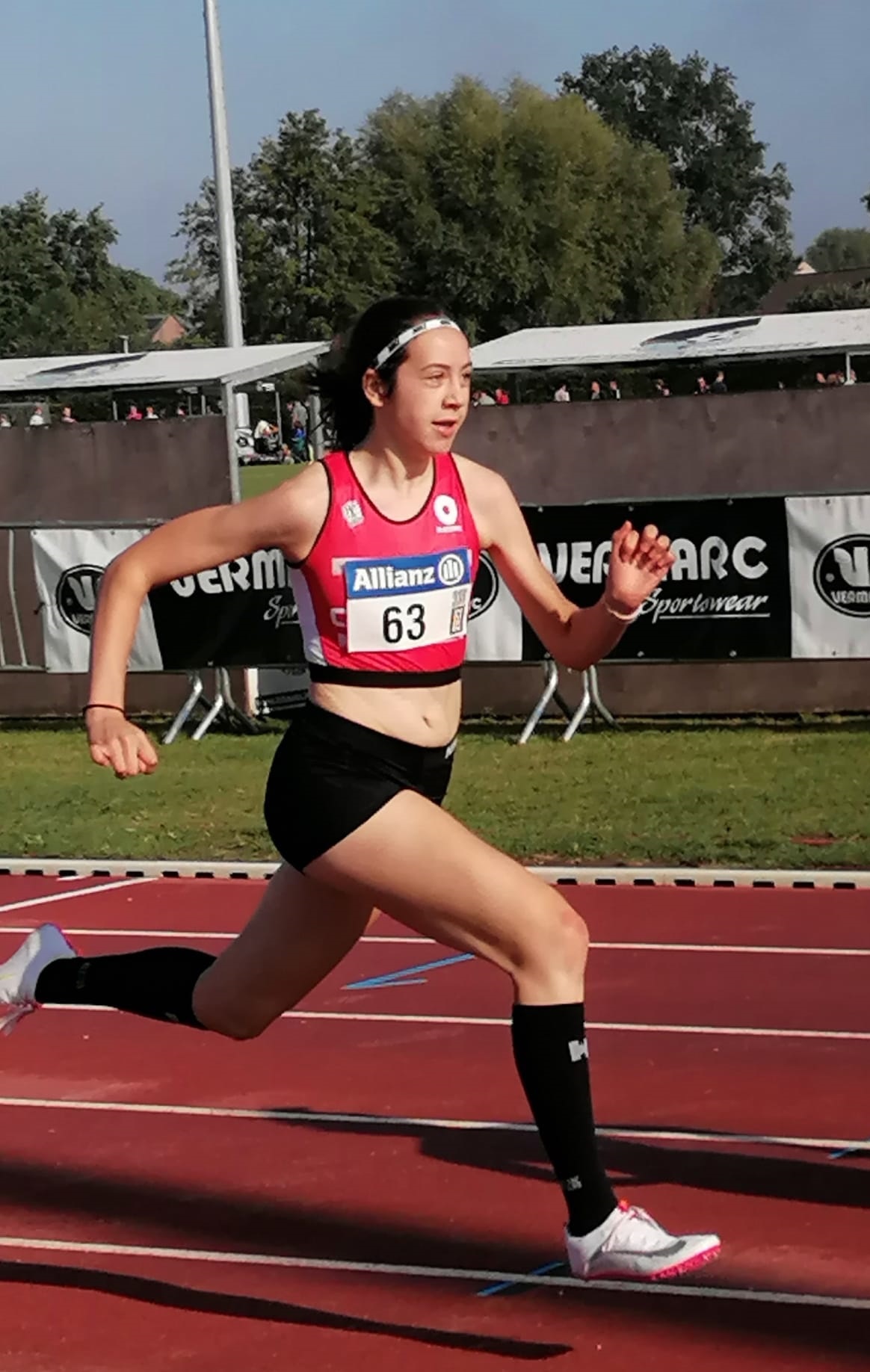 Athletisme - Jana De Raedt - OverBoarder - Sports and Studies and ...