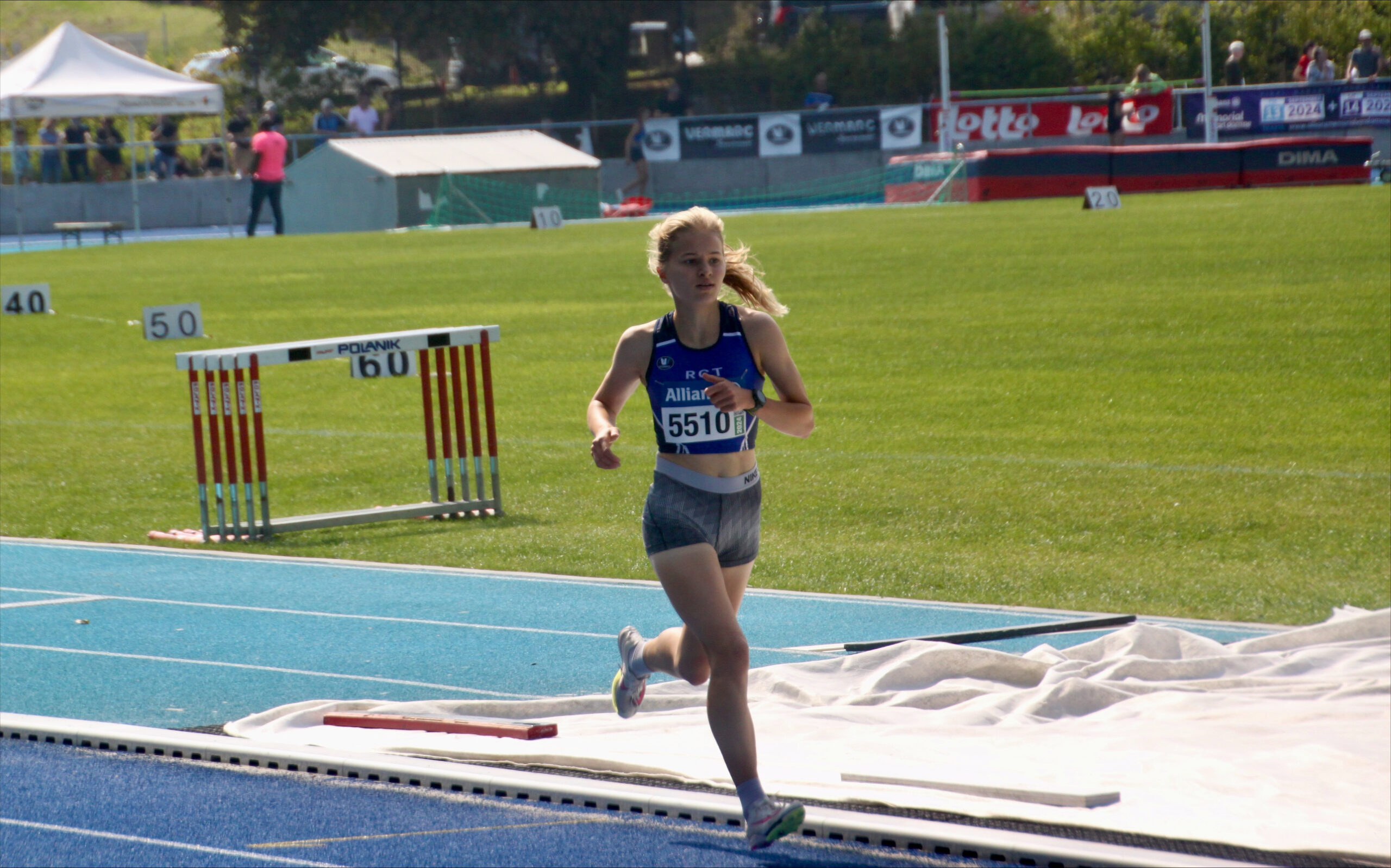 Athletisme - Anna Paesmans - OverBoarder - Sports and Studies and Scholarships in the USA