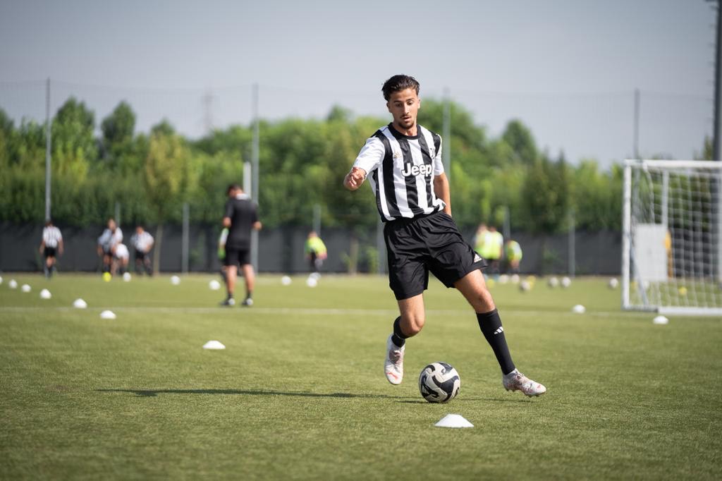 Soccer - Alessio Caruana - OverBoarder - Sports and Studies and ...